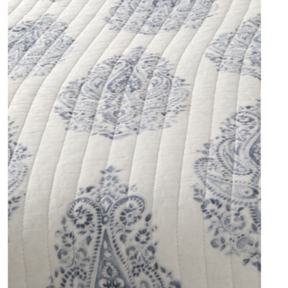 Rachel Zoe | Bedding | Rachel Zoe 3piece Reversible Paisley Quilt Set ...
